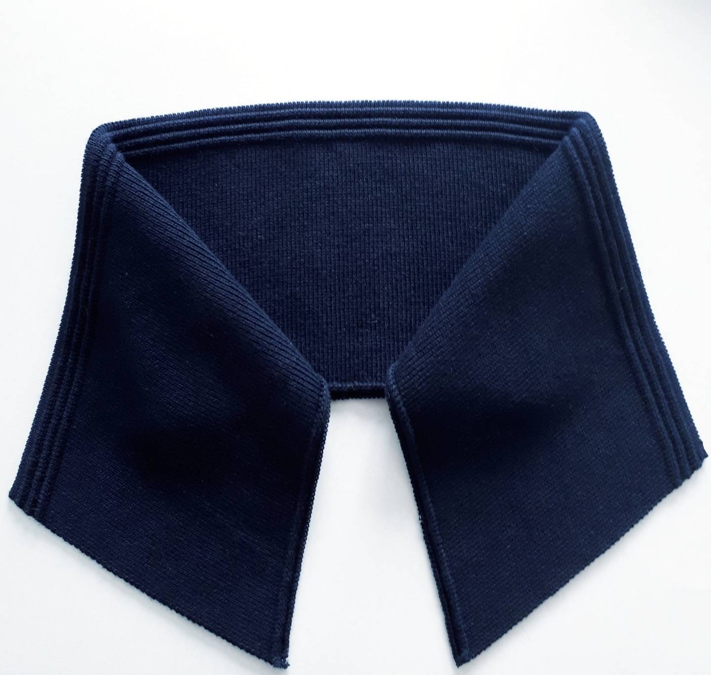 POLO COLLARS WITH THREE WAVES - Rokiet